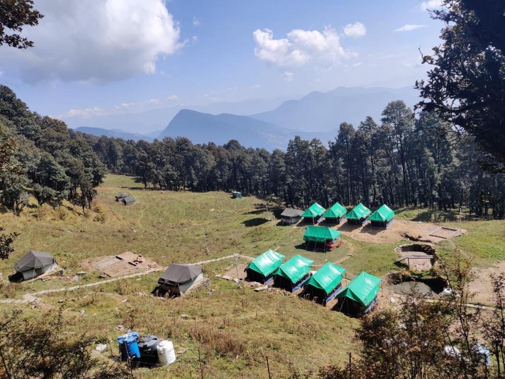 List of The Best Places To Visit In Jibhi Valley in 2021! - Taxi ...